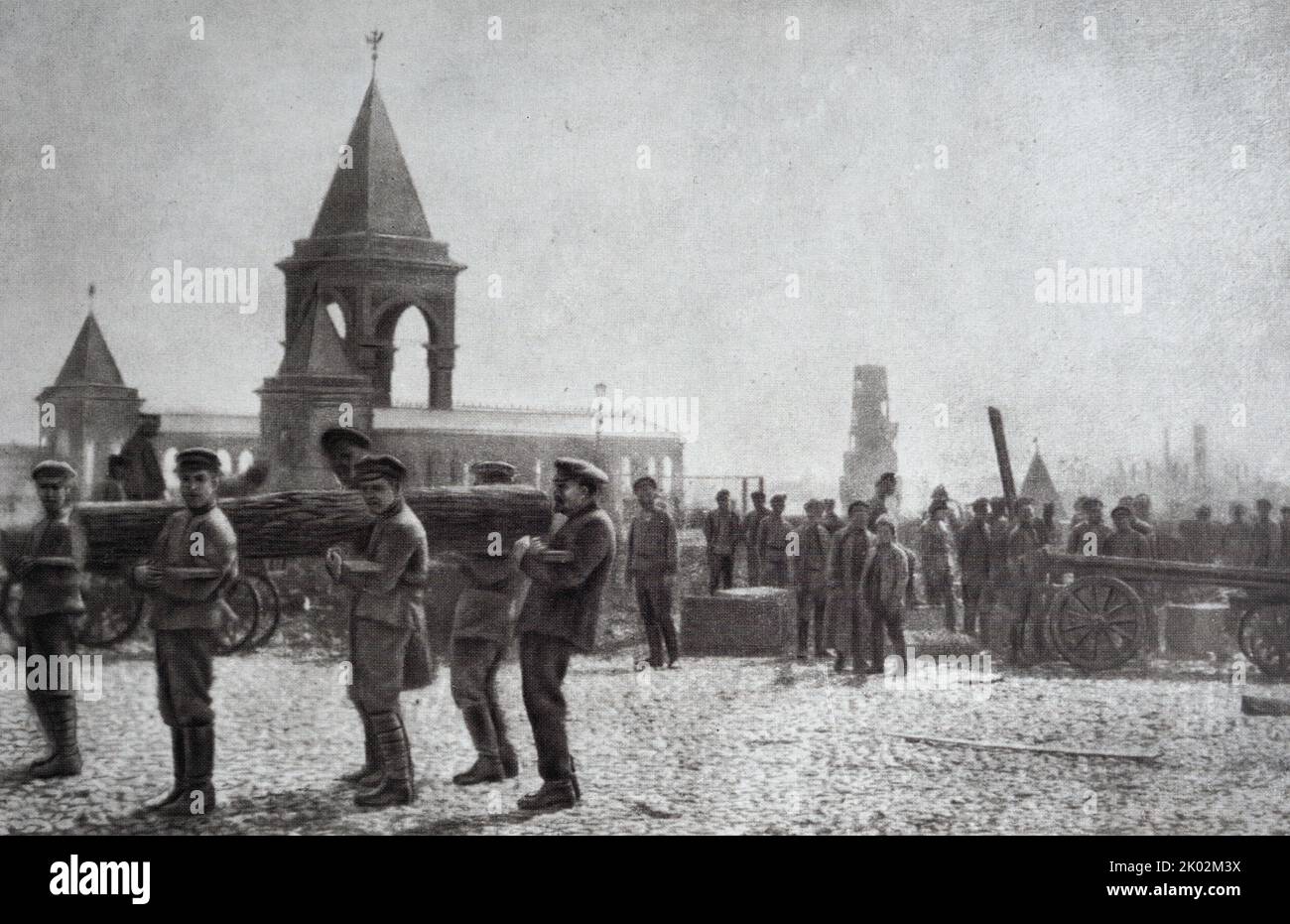 Lenin takes part as a volunteer at the 1st of May Sunday clean-up in ...