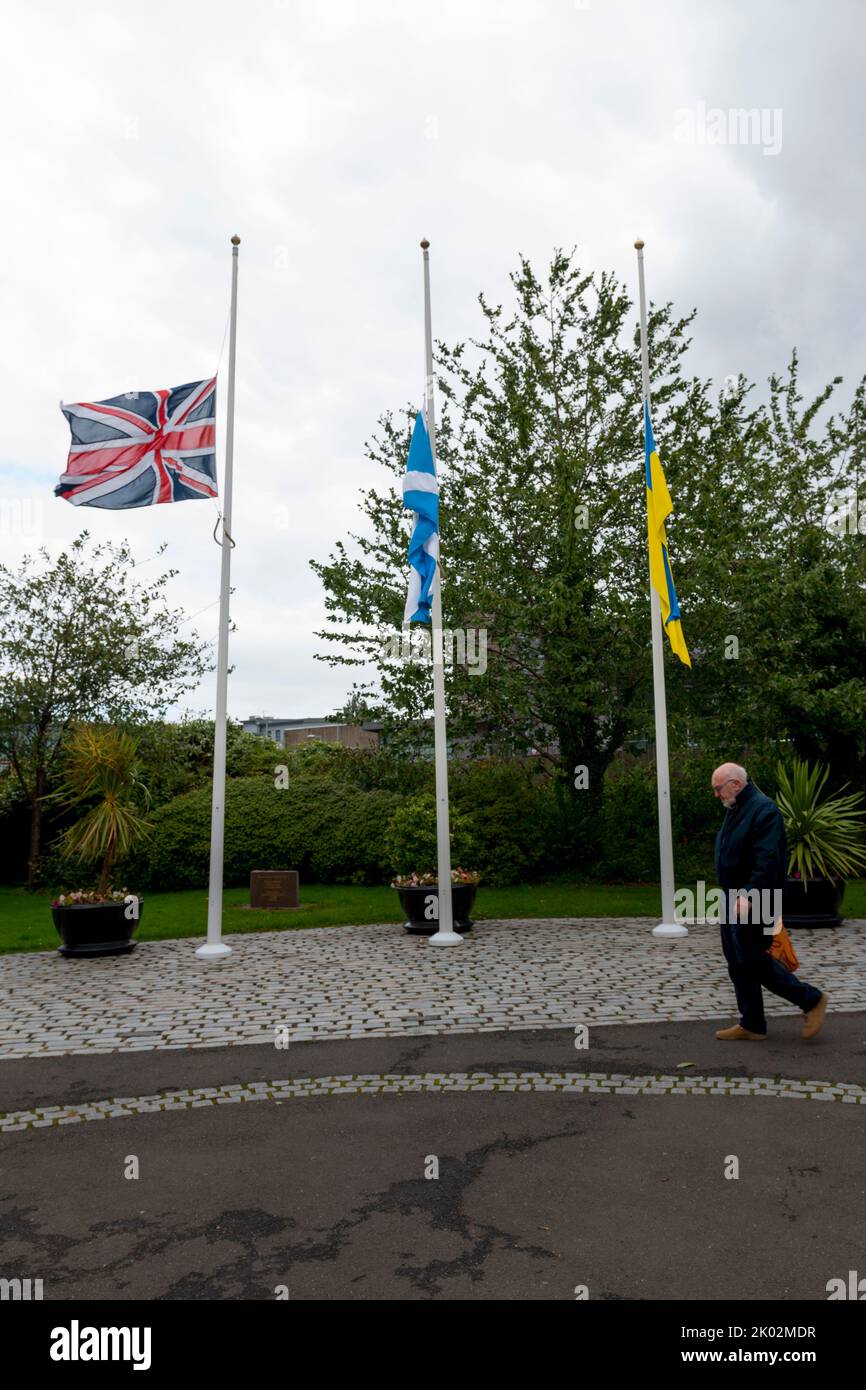 Paisley Renfrewshire council flags at half-mast Queen Elizabeth`s ...