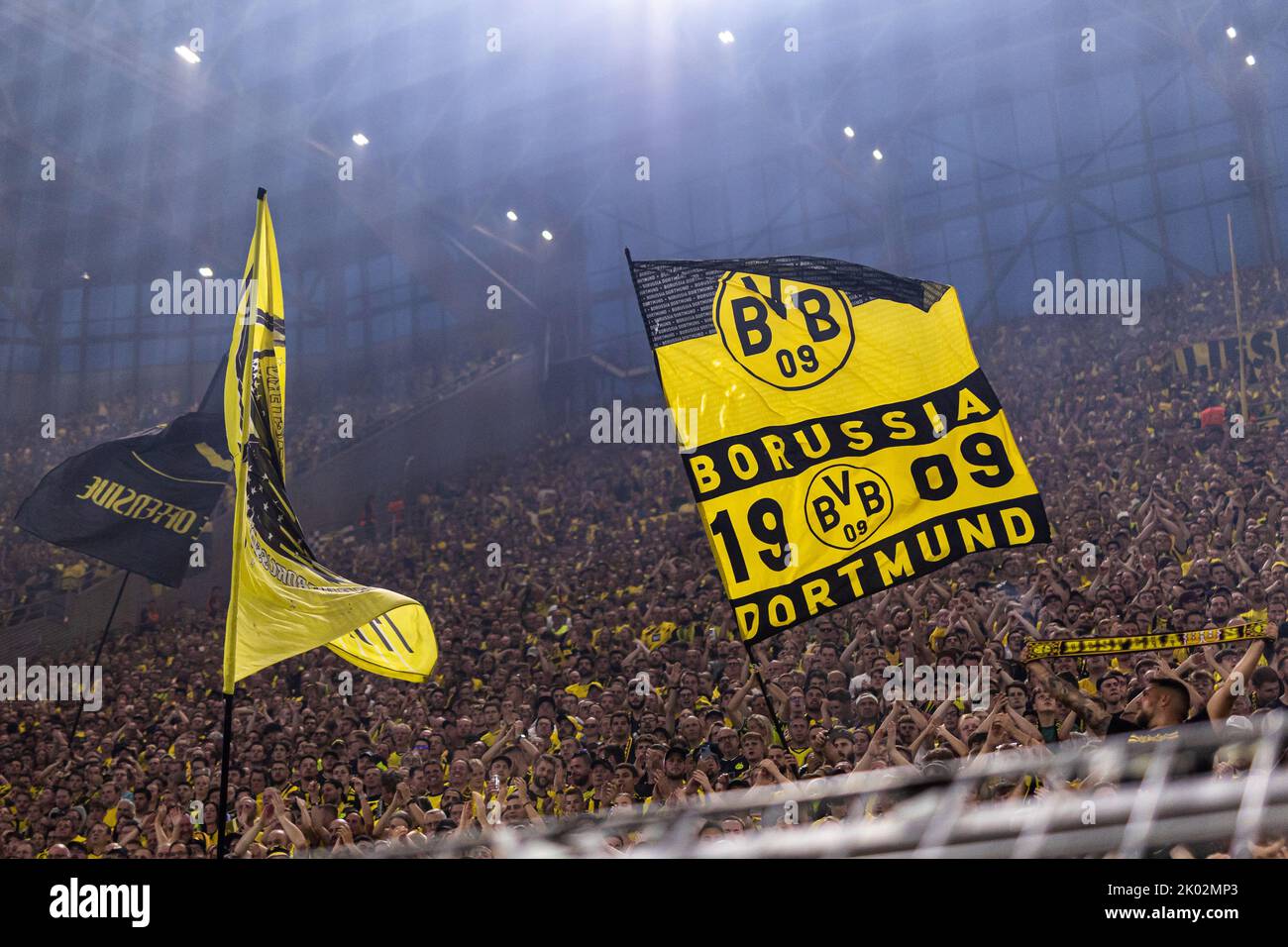 Dortmund, Germany. 06th, September 2022. Football fans of Dortmund seen ...