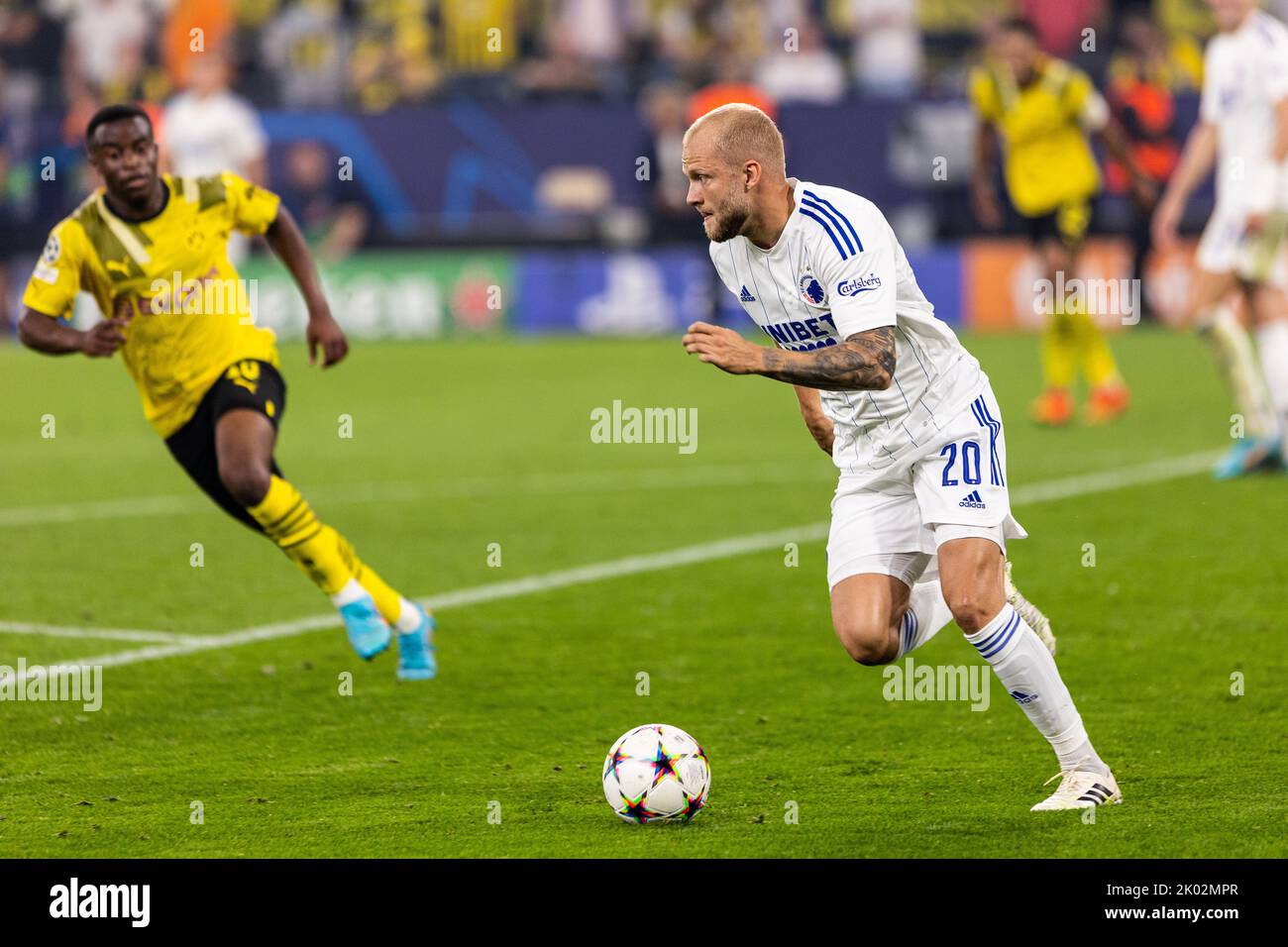 Dortmund, Germany. 06th, September 2022. Nicolai Boilesen (20) of FC ...