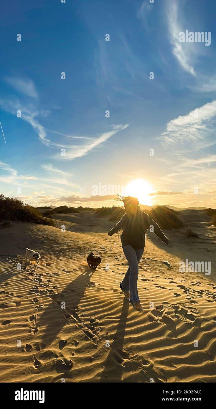 Sumer activity hi-res stock photography and images - Alamy