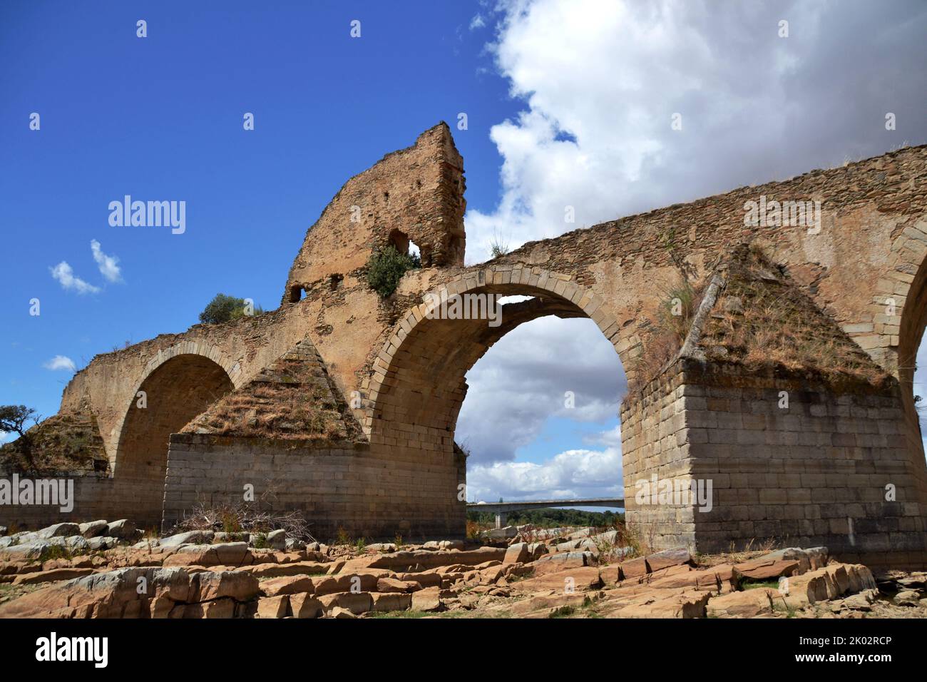 Portugal bridge collapse hi-res stock photography and images - Alamy