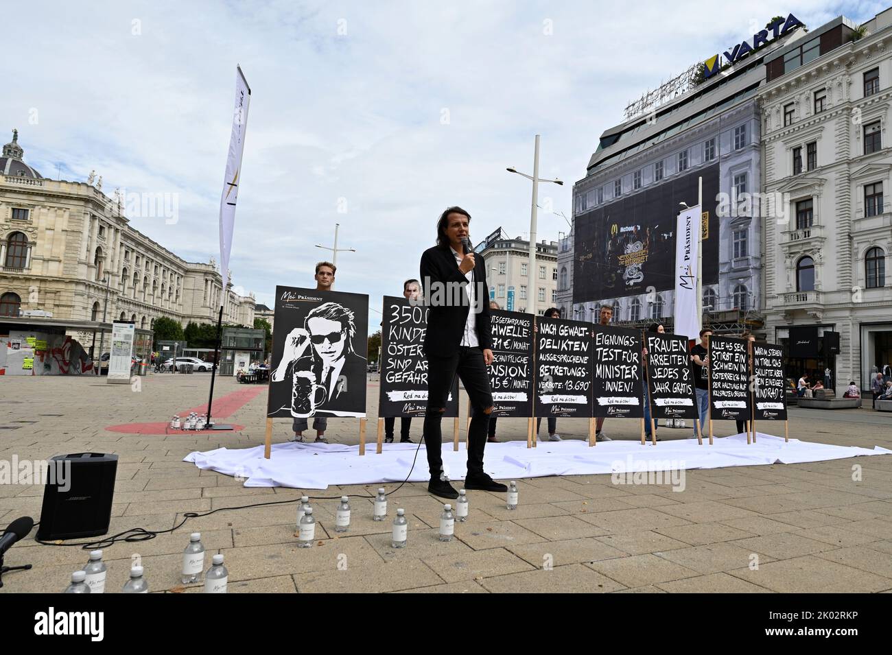 Vienna, Austria. 09th Sep, 2022. Presidential candidate Dominik Wlazny ...