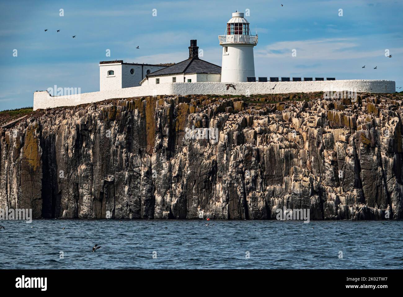 Inner Farne Lighthouse, Farne Islands, Northumberland, England Stock ...