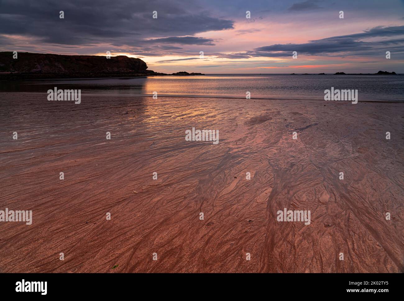 Rill marks hi-res stock photography and images - Alamy