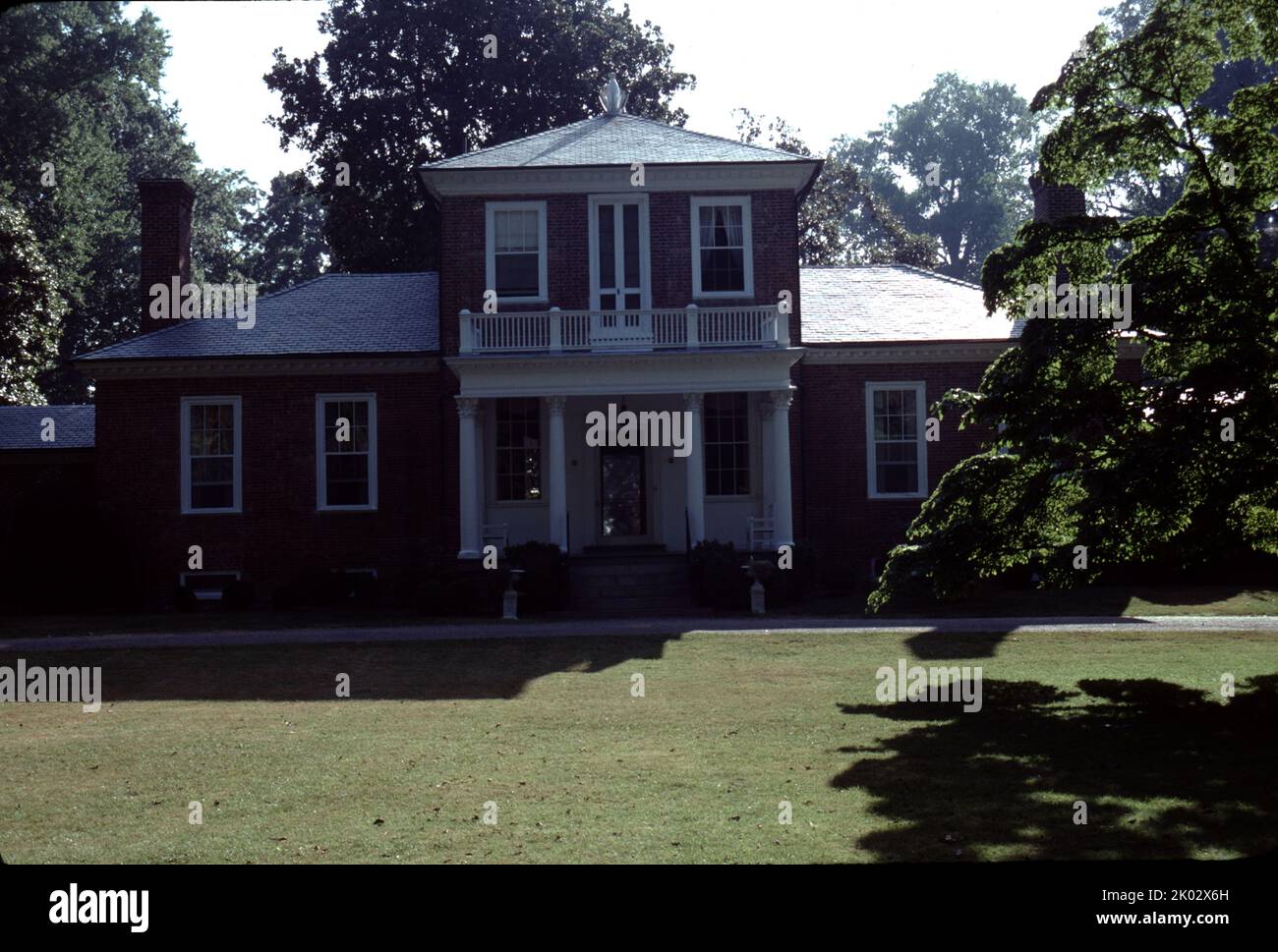 Virginias colonial brandon plantation hi-res stock photography and ...