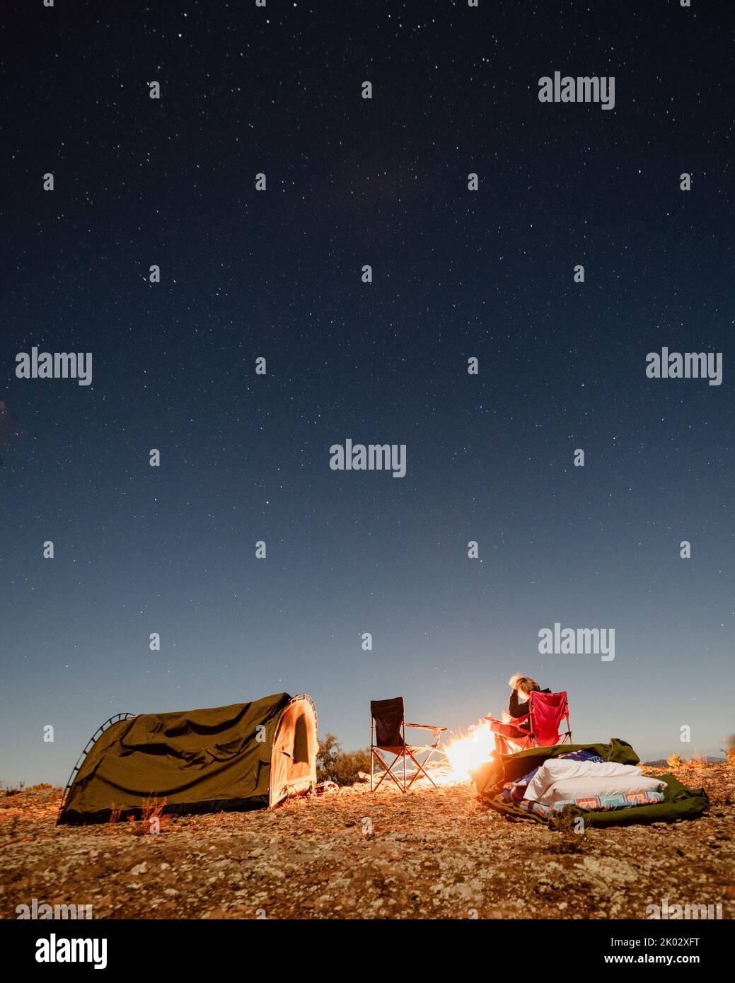two campers in a starry night in outback south australia Stock Photo ...