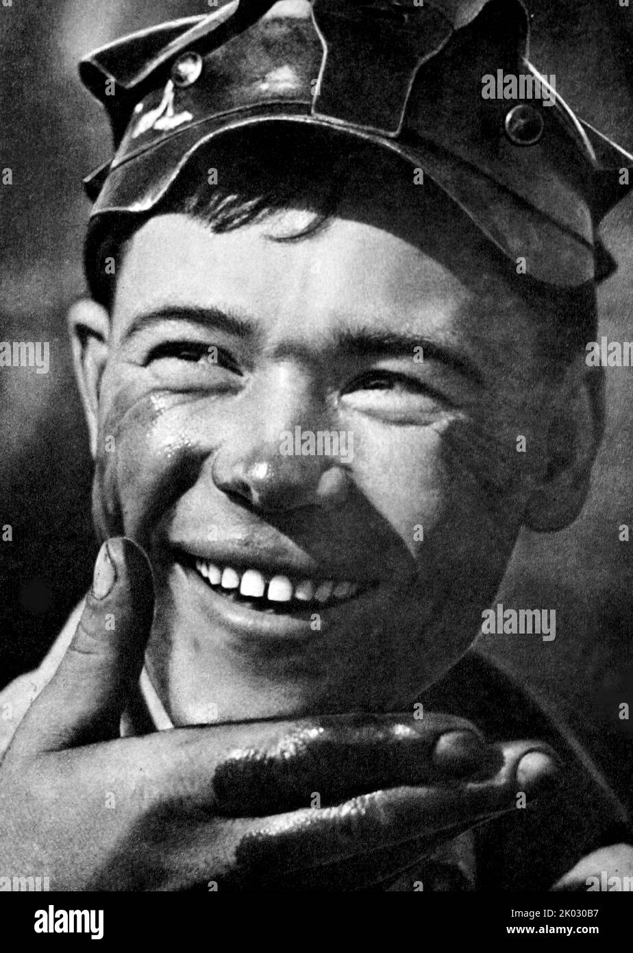Soviet Russia became an oil power. Oil worker in USSR 1965 Stock Photo ...