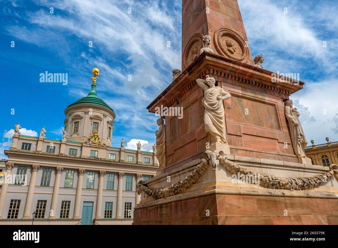 Obelisk old hi-res stock photography and images - Alamy