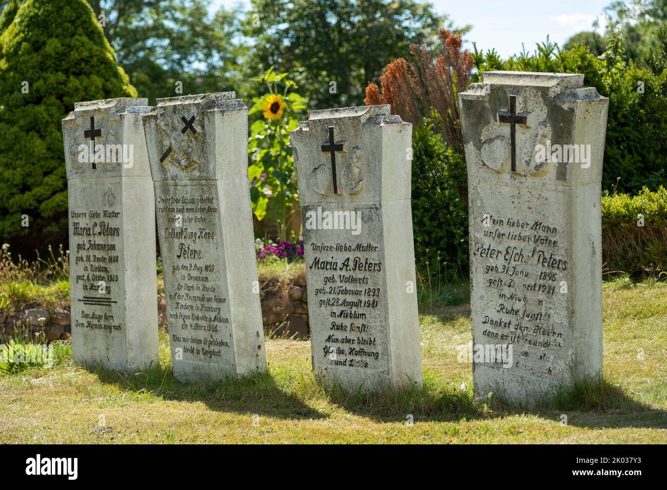 old gravestones, graveyard, Nieblum, Föhr Island, North Friesland ...