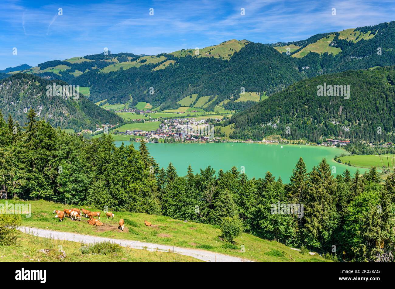 Austria, Tyrol, Kaiserwinkl, Walchsee with view of village, view from ...