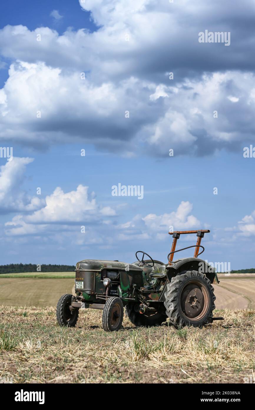 Deutz d 30 s tractor hi-res stock photography and images - Alamy