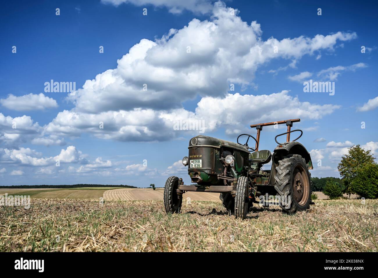 Deutz d 30 s tractor hi-res stock photography and images - Alamy