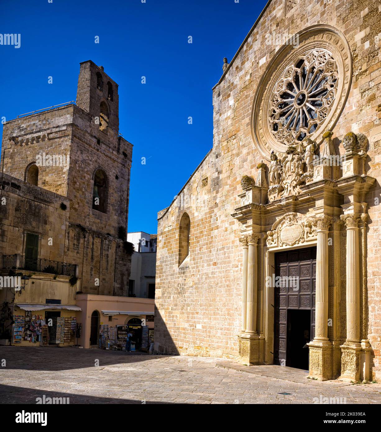Otranto cathedral hi-res stock photography and images - Alamy
