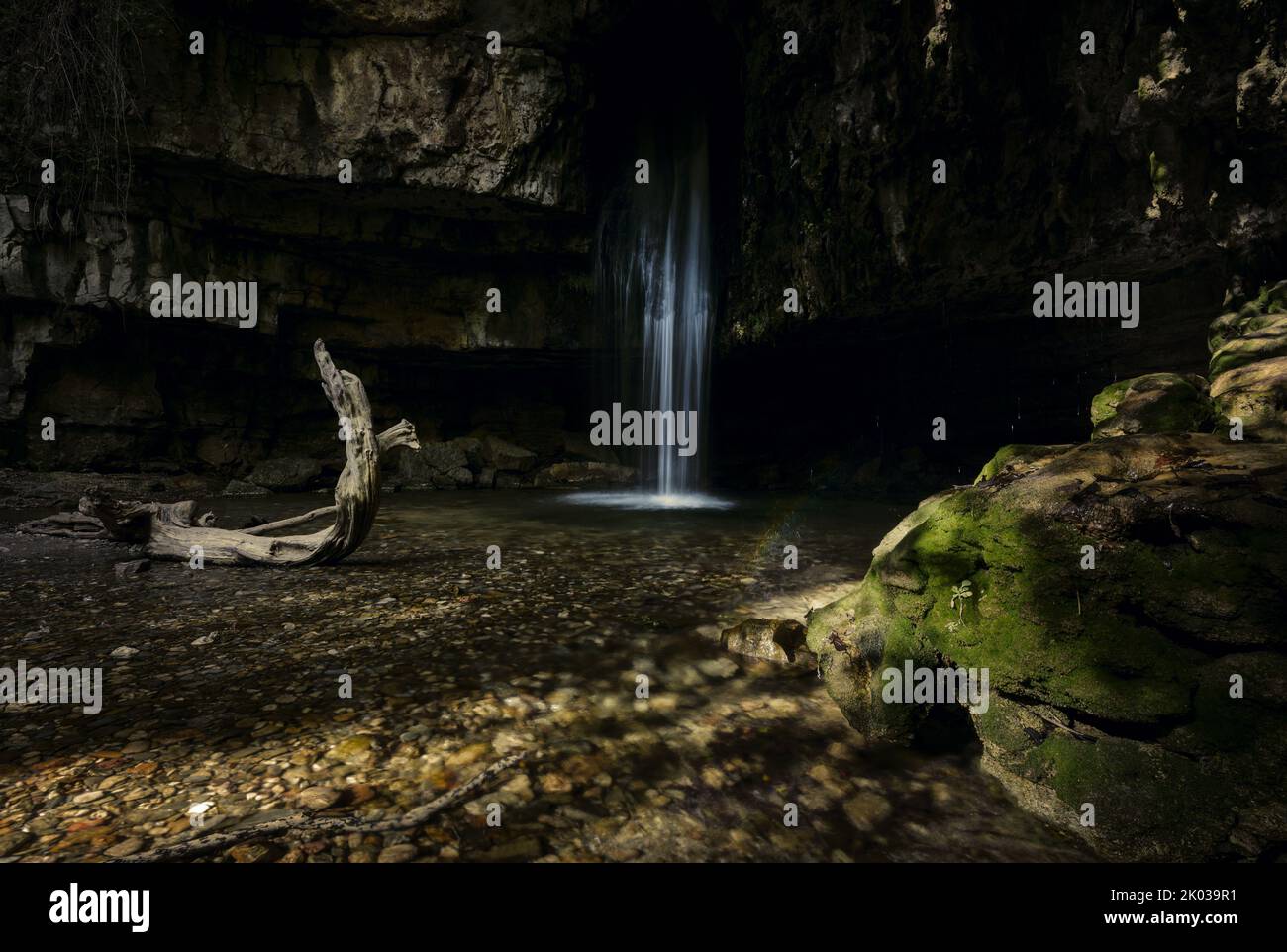 Amazing hidden waterfall woods in hi-res stock photography and images ...
