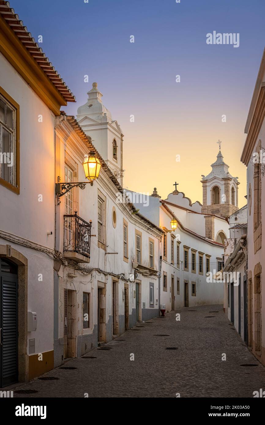 Lagos street light hi-res stock photography and images - Alamy