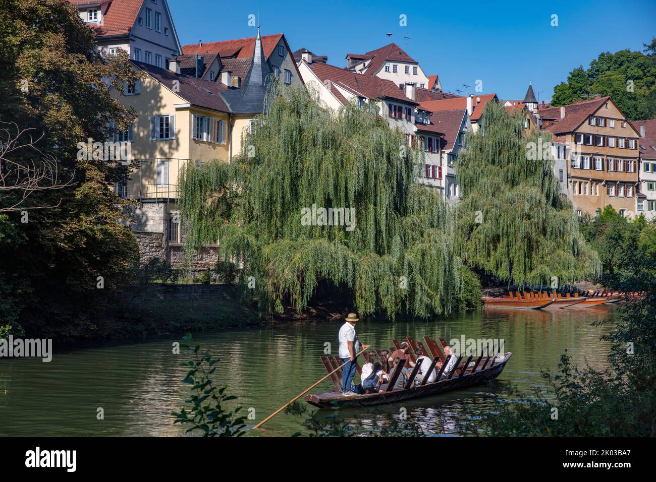 Germany, Baden-Wuerttemberg, Tübingen, punting boat, Neckar ...