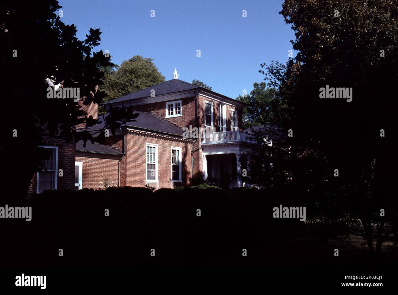 Virginias colonial brandon plantation hi-res stock photography and ...