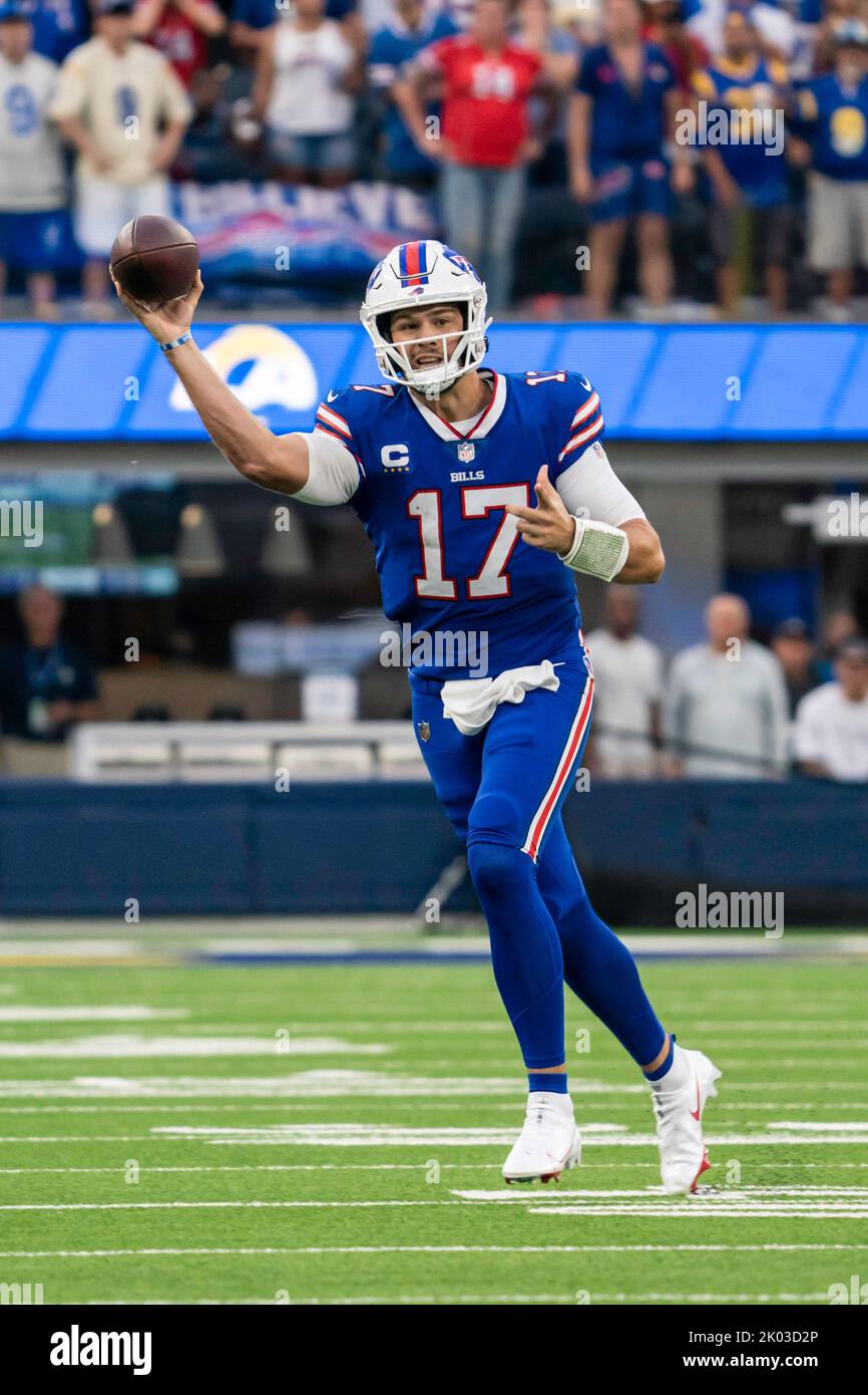 Josh allen bills 2022 hi-res stock photography and images - Alamy
