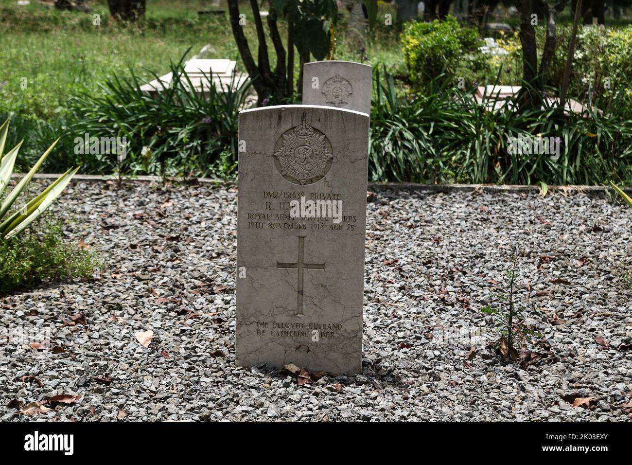 A view of the gravestones at The Commonwealth War Graves for World War ...