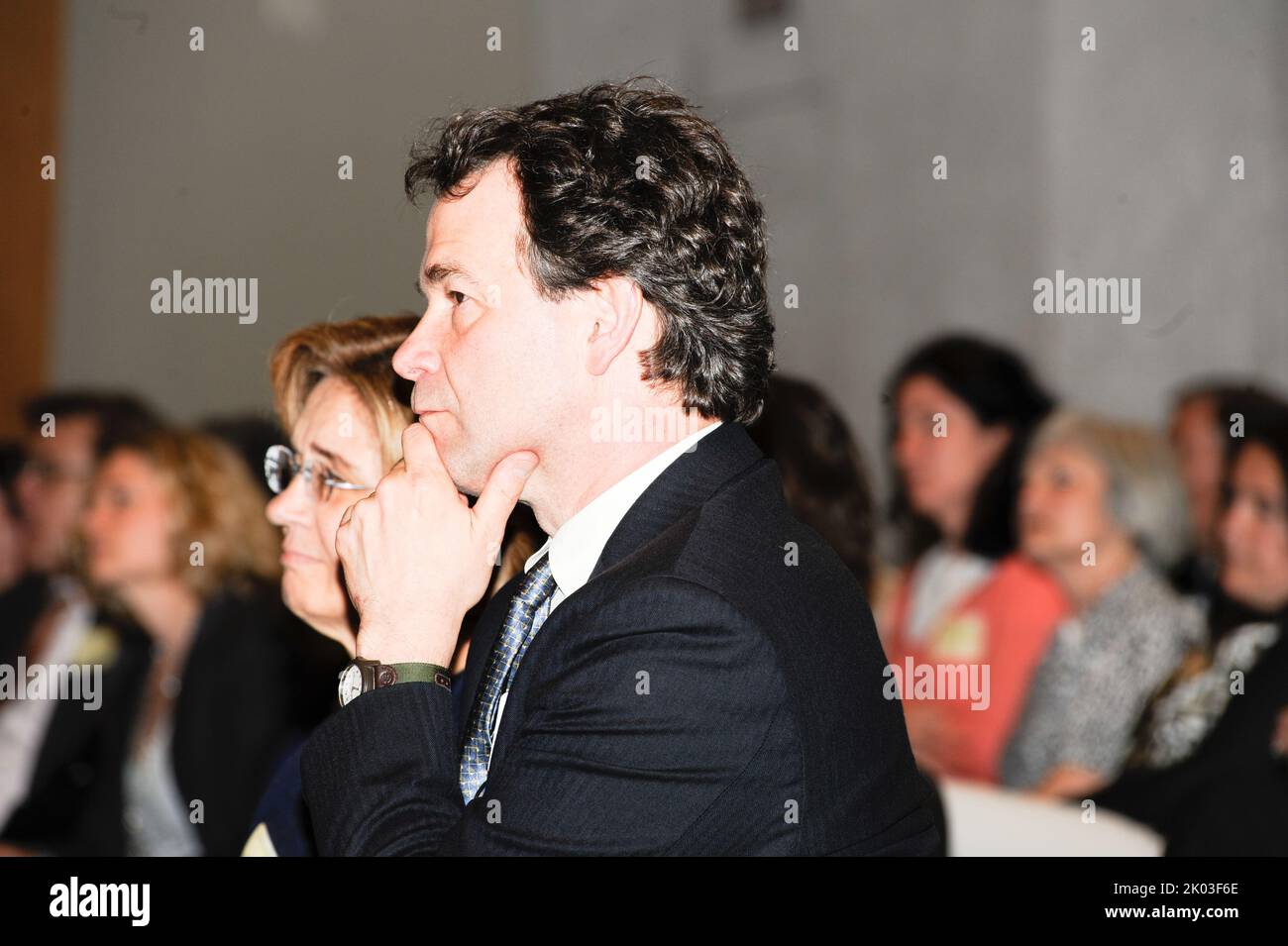 Secretary Shaun Donovan, senior HUD officials, White House Director of ...