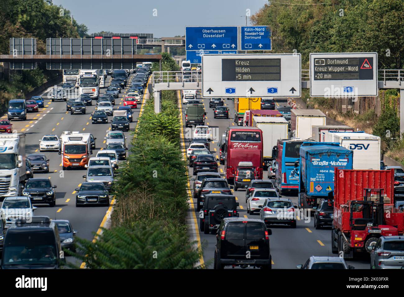 Traffic jam on the A3 motorway, over 8 lanes, in both directions ...
