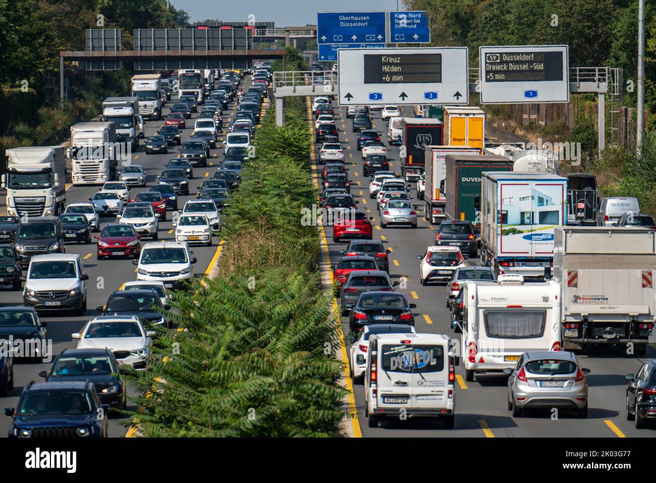 Traffic jam on the A3 motorway, over 8 lanes, in both directions ...