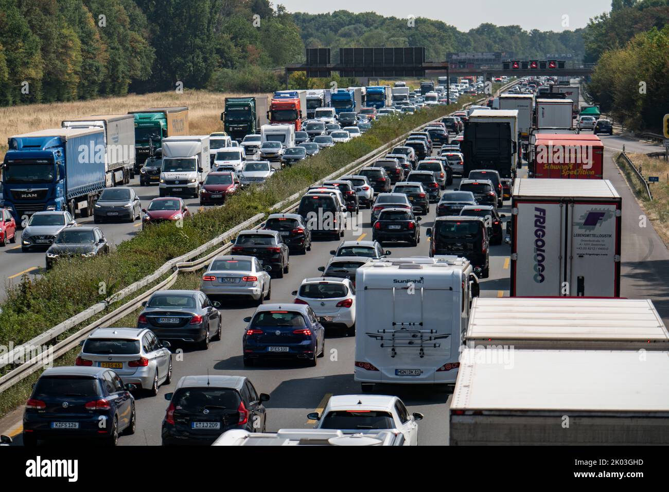 Traffic jam on the A3 motorway, over 8 lanes, in both directions ...