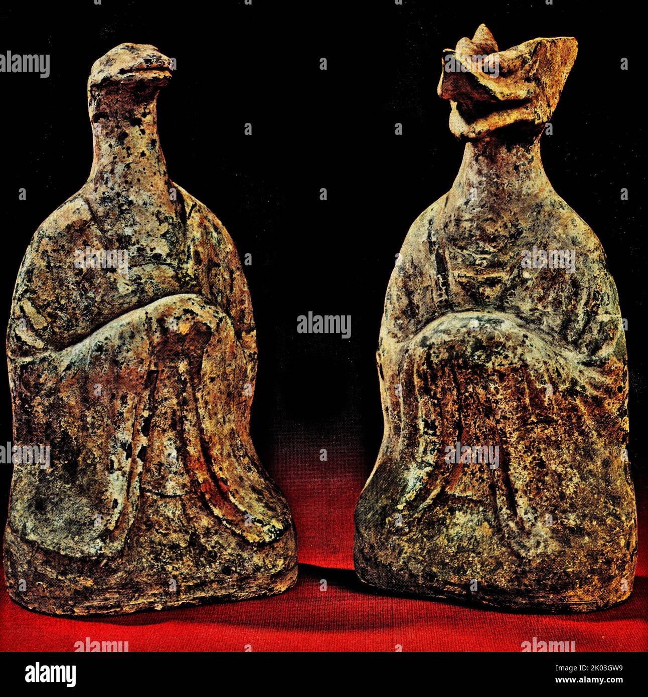 Eastern Han Dynasty, figurines of gods, Ch'en and Ssu. Ch'en is a god ...