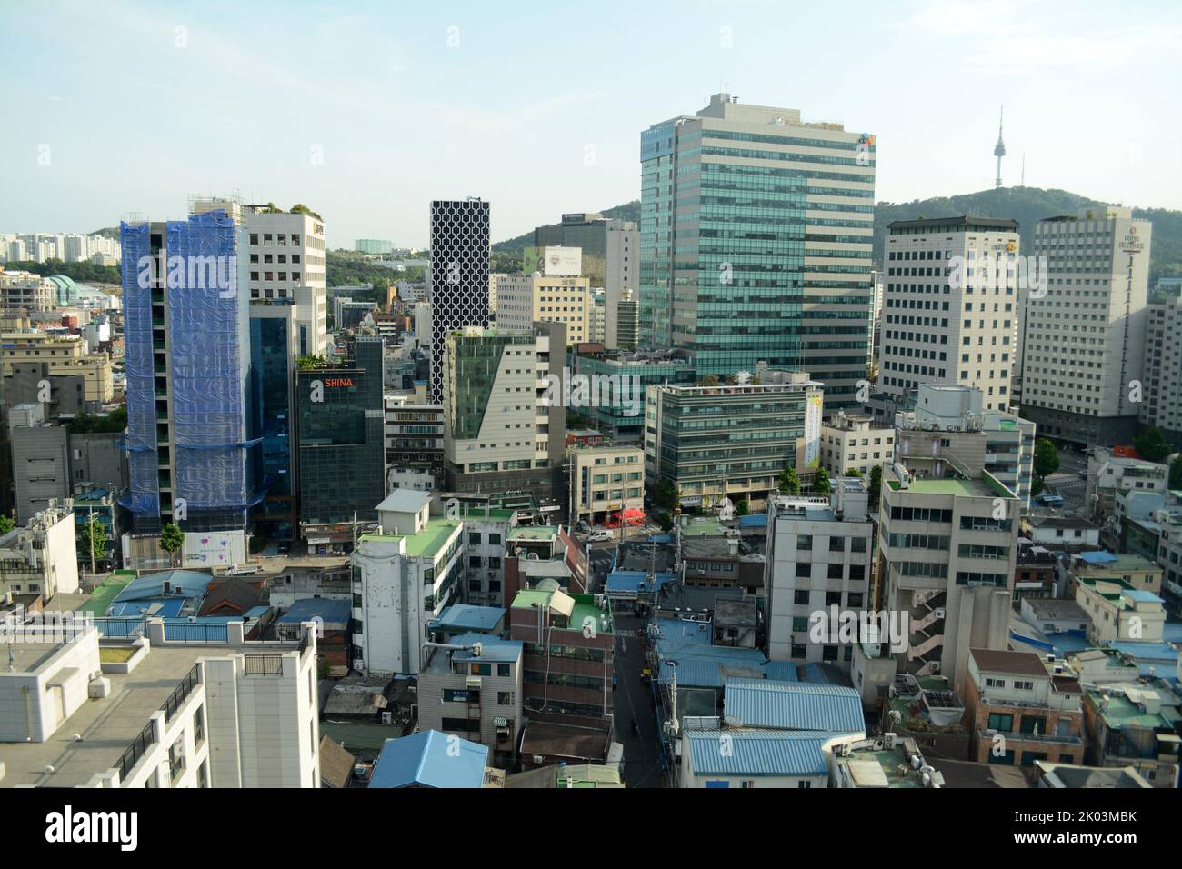 Apartment blocks are the predominant housing format in Seoul, South ...