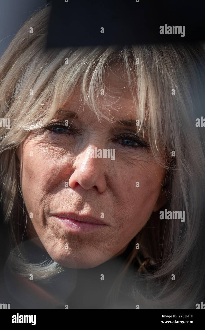 Brigitte macron portrait hi-res stock photography and images - Alamy