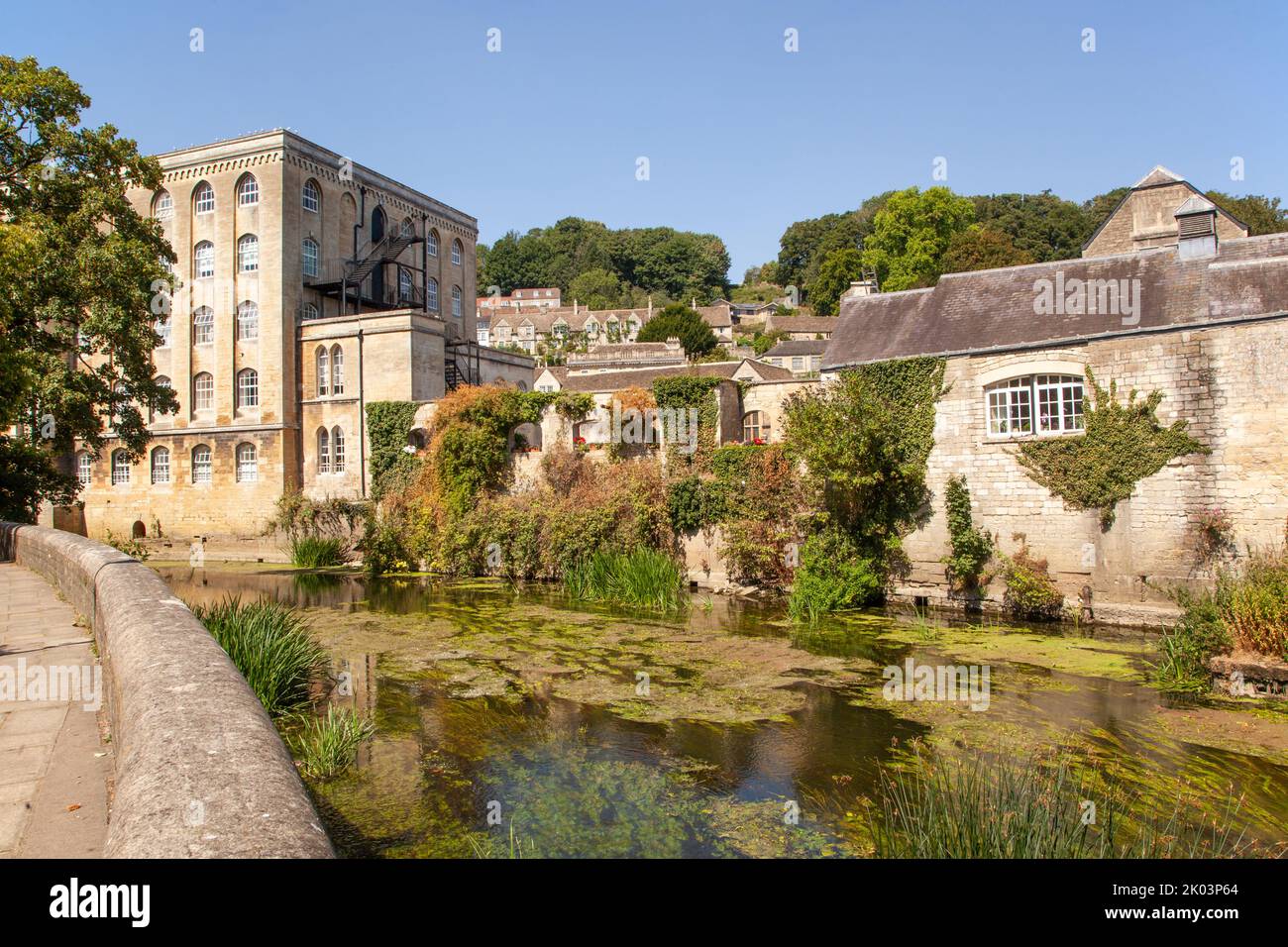 The River Avon as it flows through the Wiltshire market town of ...