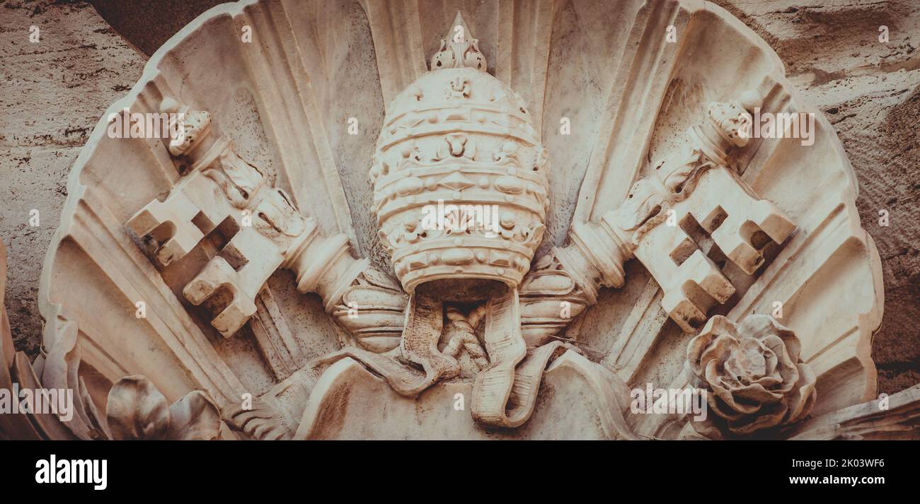 Vatican State symbol - two crossed keys and a tiara, Vatican City State ...