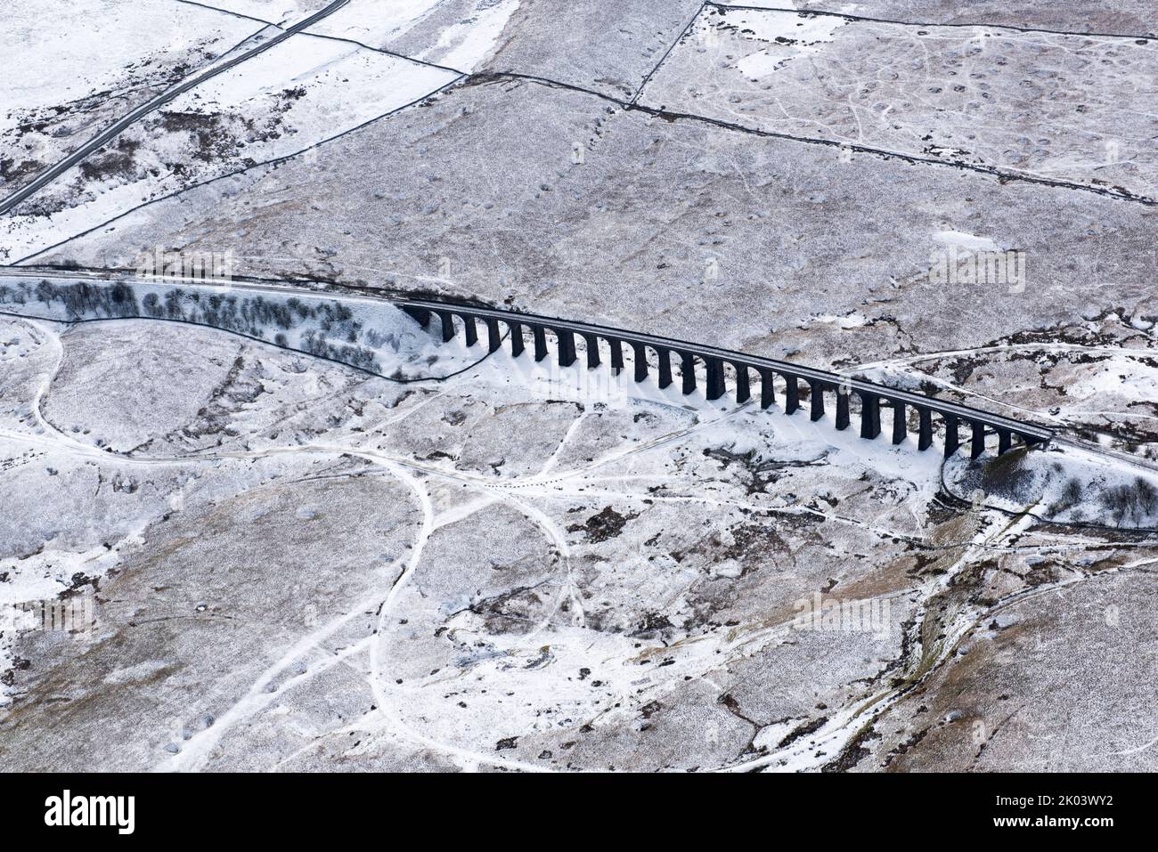 Ribblehead Viaduct or Batty Moss Viaduct on the Settle-Carlisle Railway ...