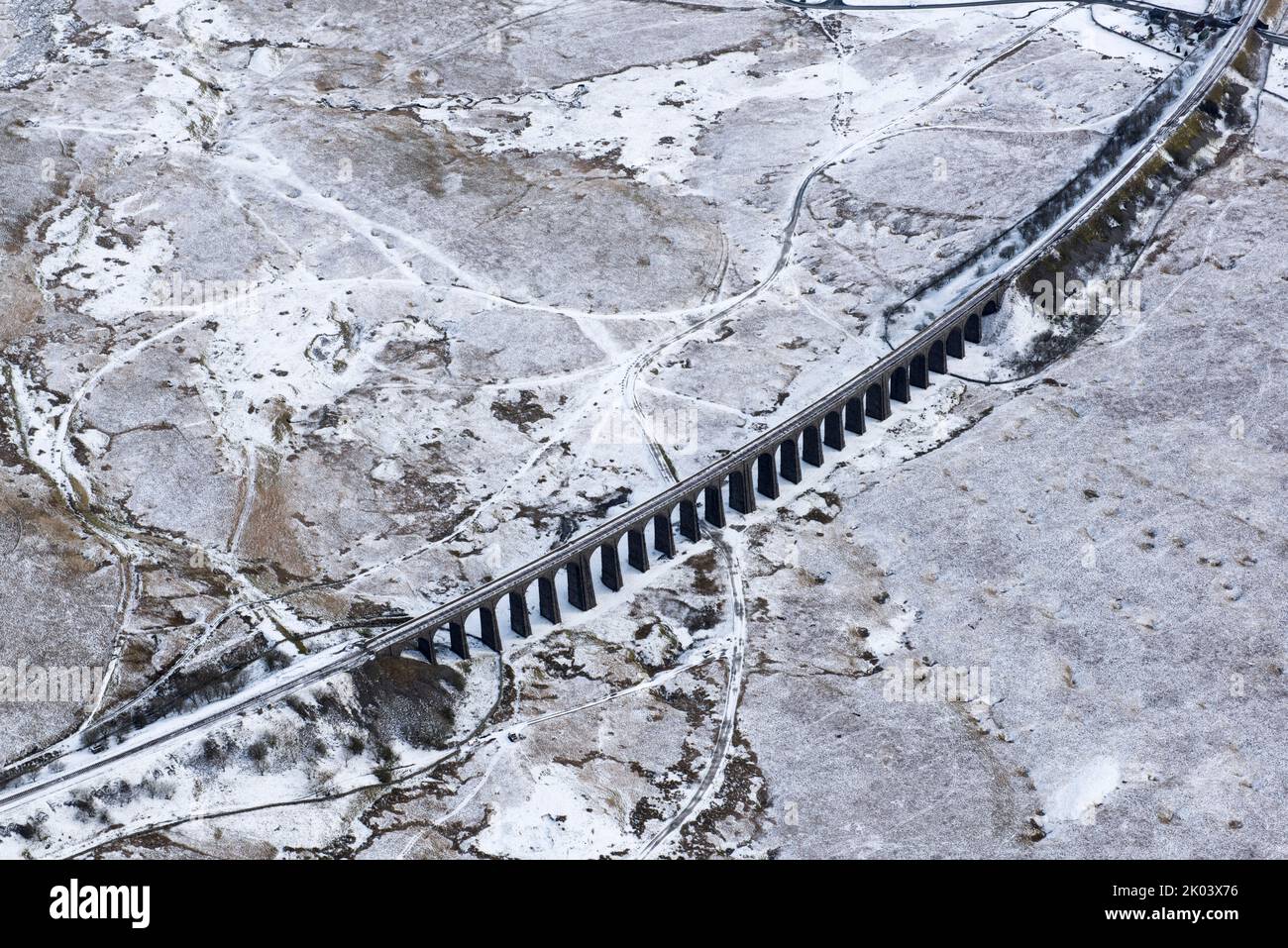 Ribblehead Viaduct or Batty Moss Viaduct on the Settle-Carlisle Railway ...