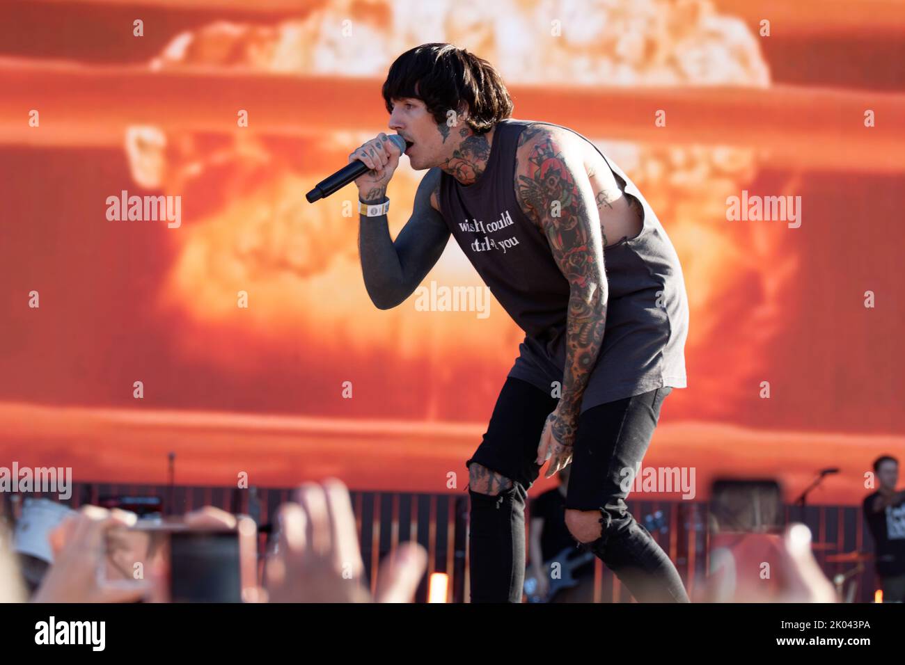 Bring Me The Horizon Snger