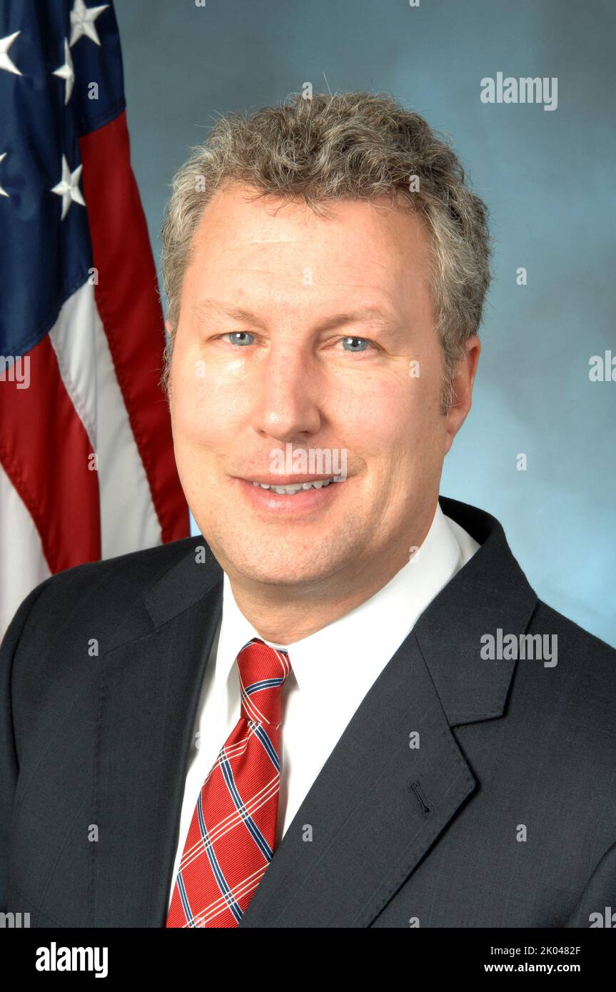 Official portrait of Chris Niedermayer, Deputy Chief Information ...