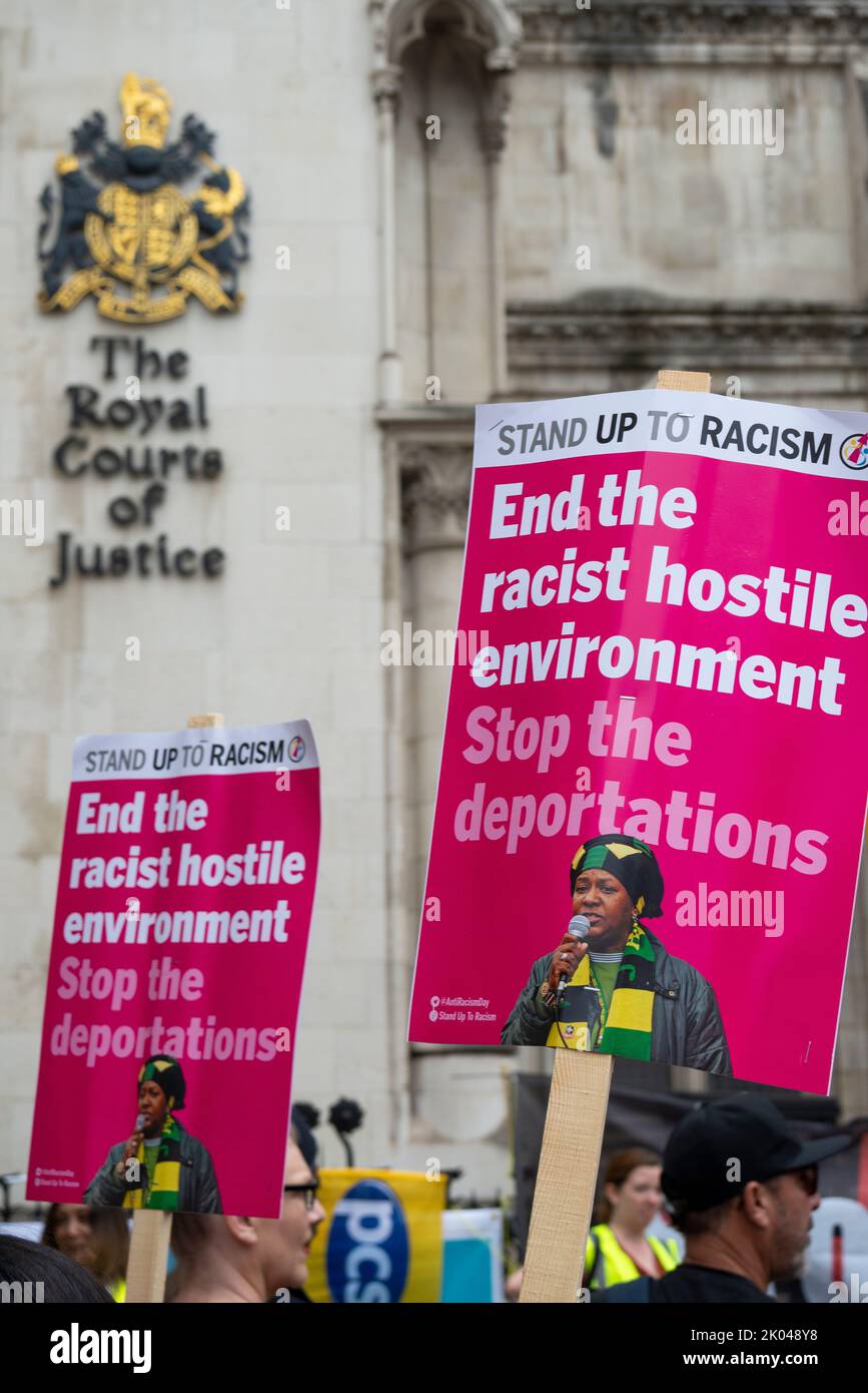 Stop rwanda deportations hi-res stock photography and images - Alamy