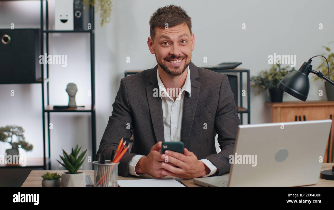 Victory workspace hi-res stock photography and images - Alamy