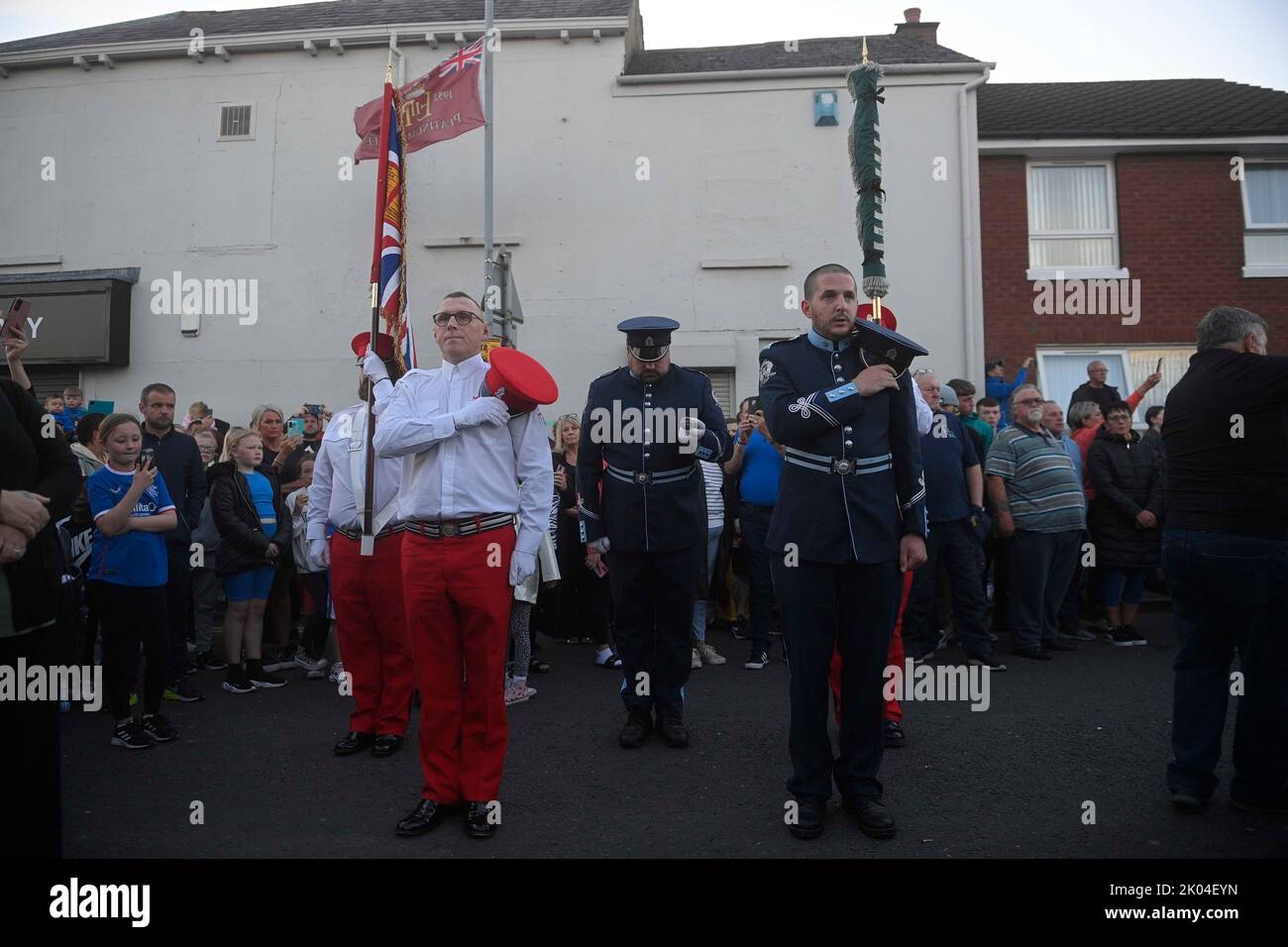 Loyalist Bands and members of the public come out to mourn the loss of ...