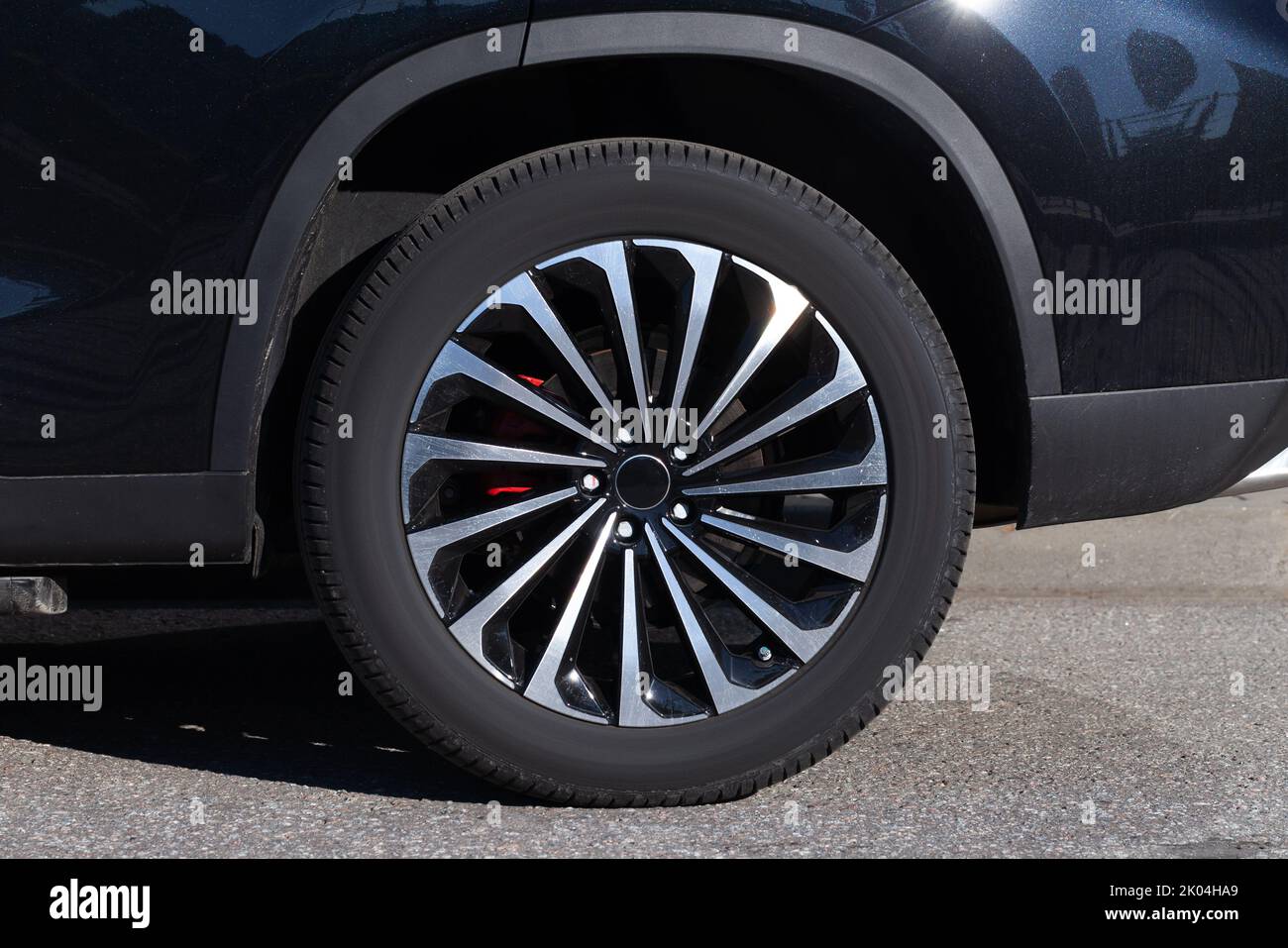 Luxury car wheel close up photo, modern SUV details Stock Photo - Alamy