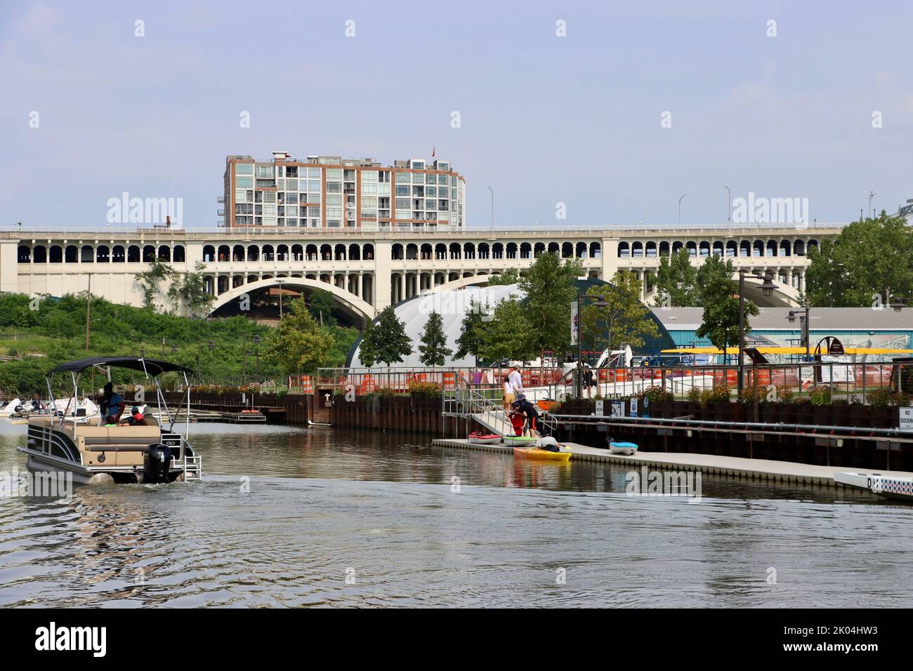 3,112-foot-long (949 m) Detroit–Superior Bridge (officially known as ...
