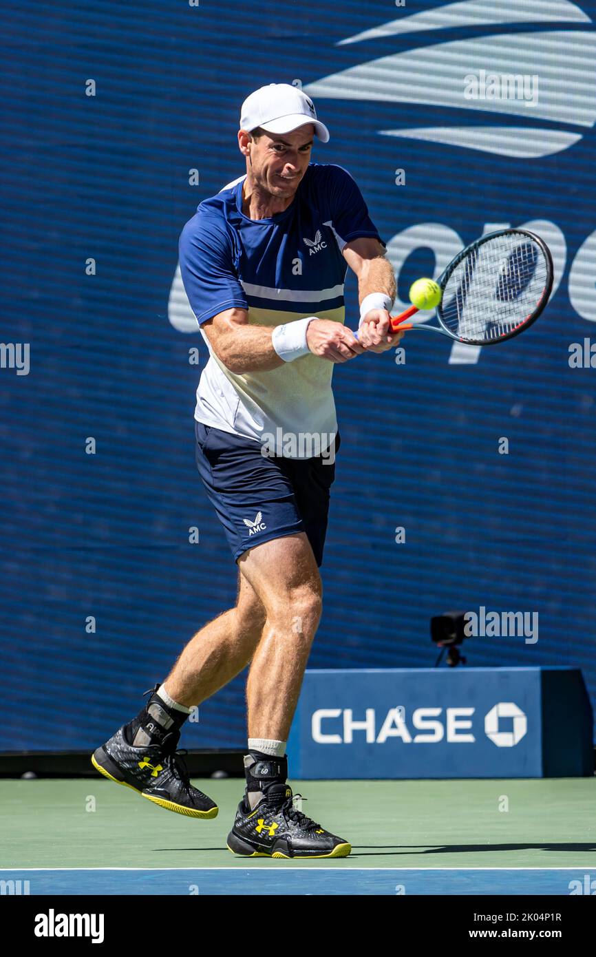 Andy Murray (GBR) competing at the 2022 US Open Stock Photo - Alamy