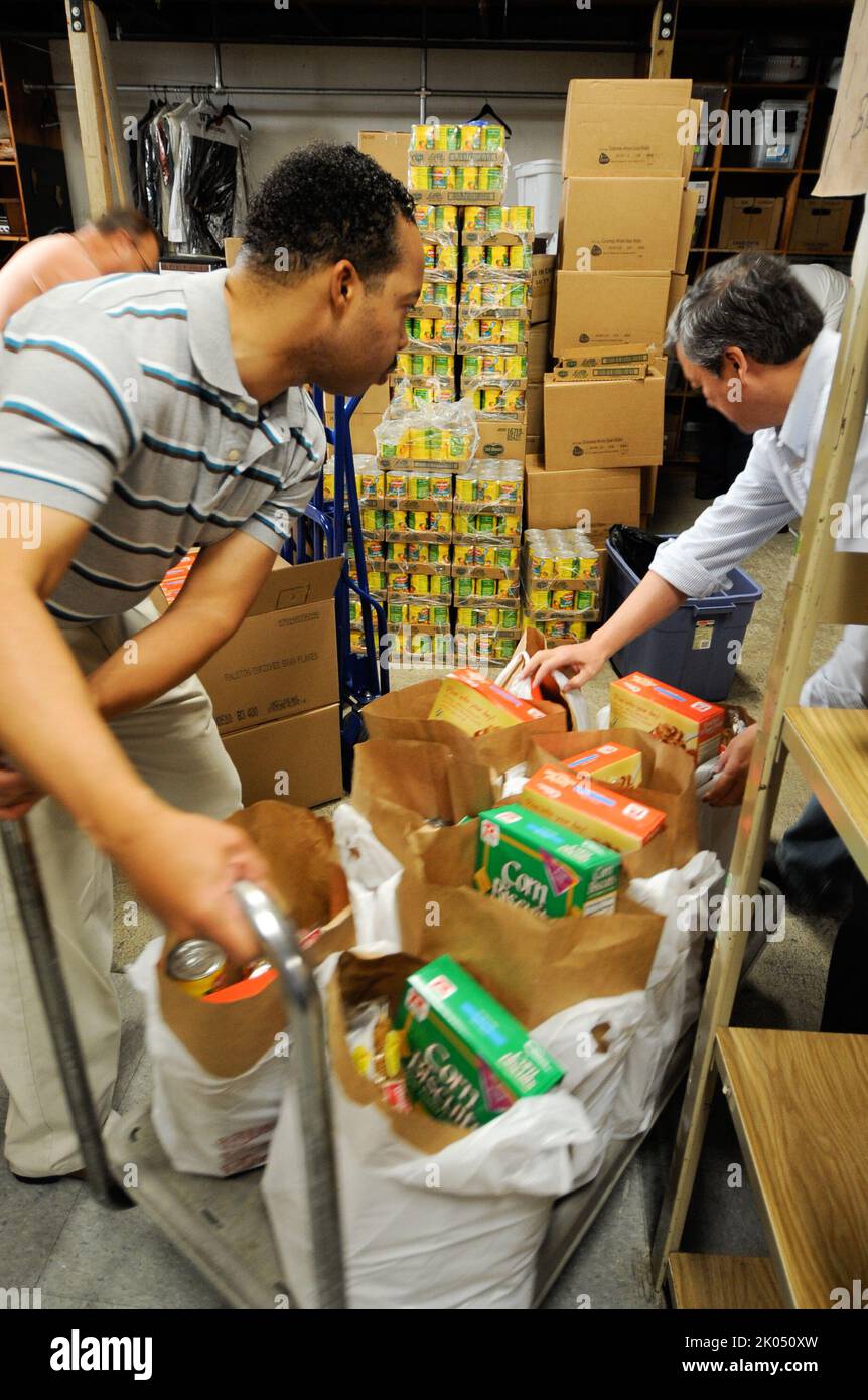Activities at the Bread for the City Food Bank, Washington, D.C Stock ...