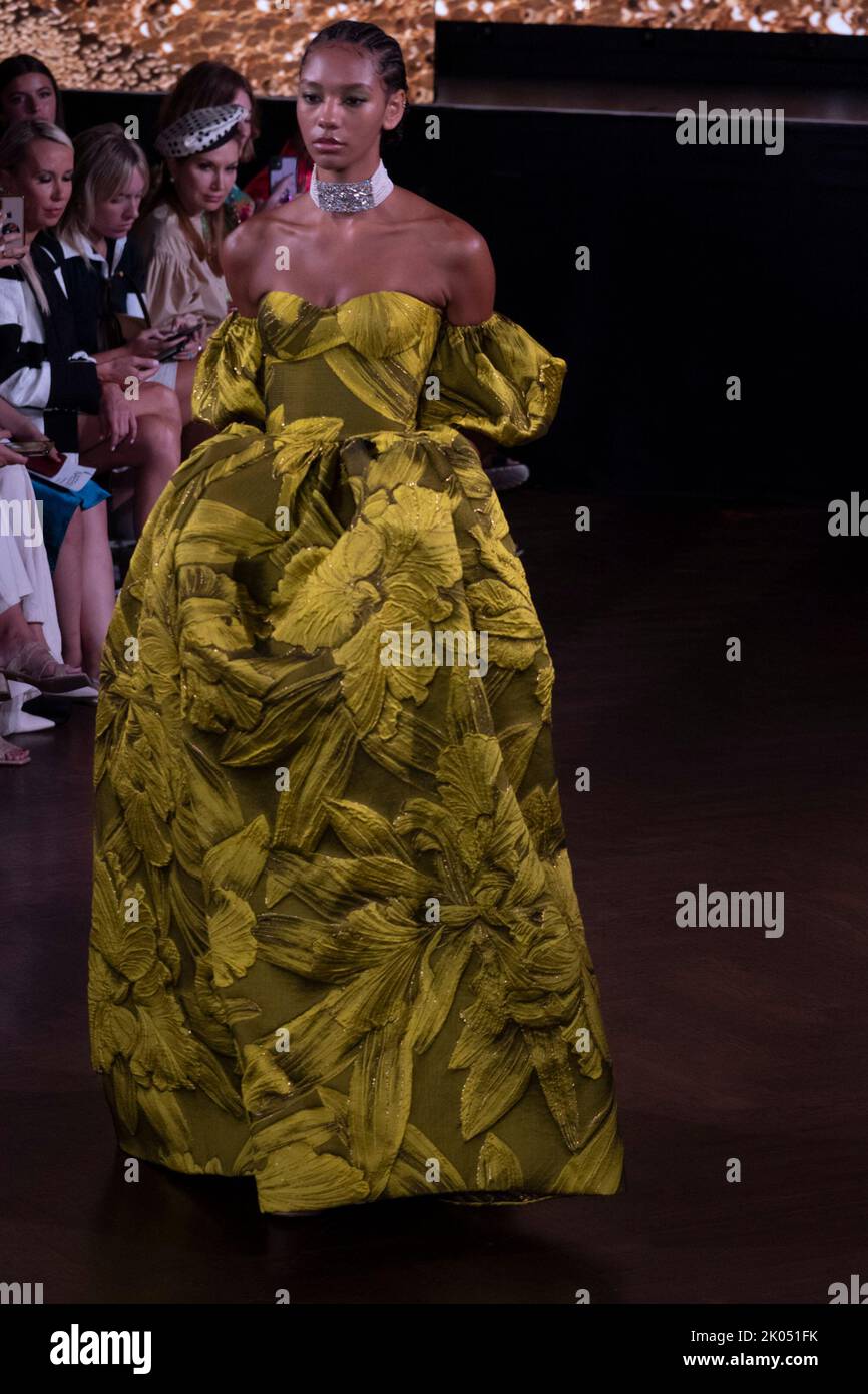 New York, New York, USA. 9th Sep, 2022. Models for Naeem Khan are shown ...