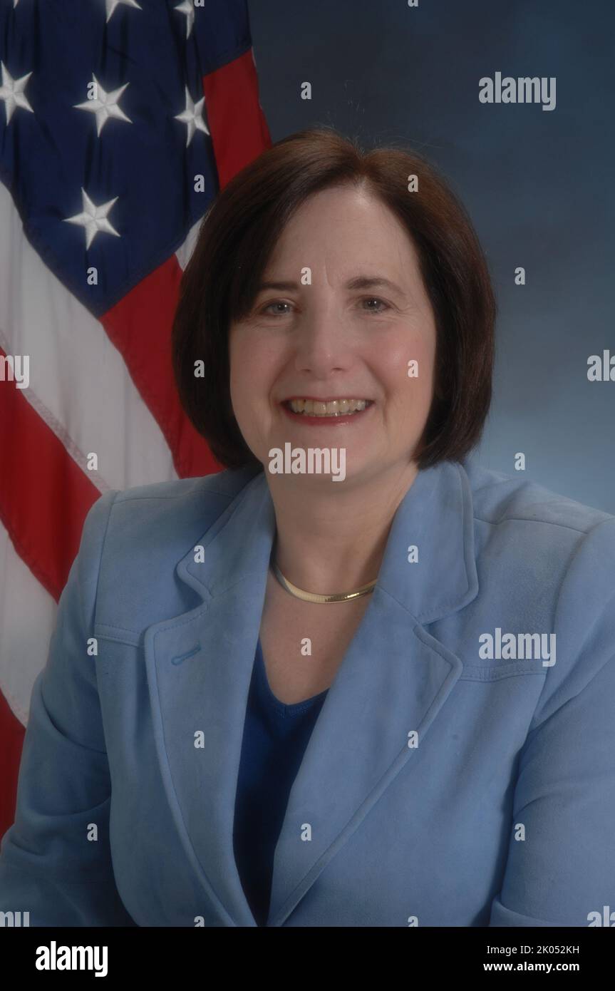 Helen r hi-res stock photography and images - Alamy