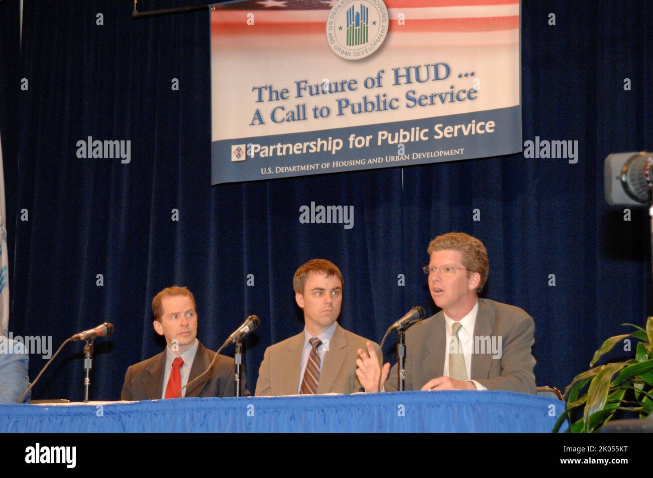 290354 - Partnership for Public Service Event Stock Photo - Alamy