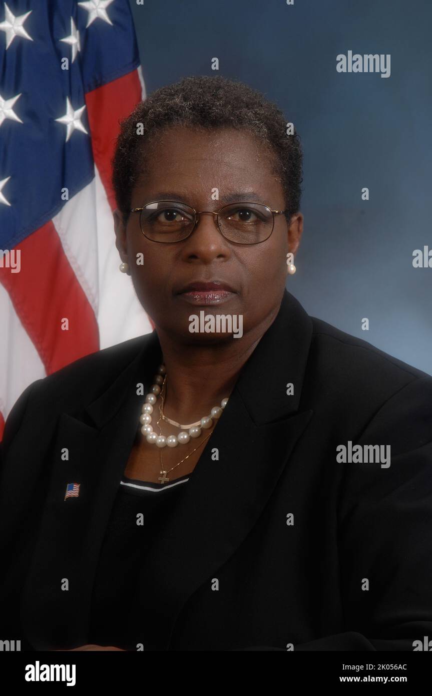 Official portrait of Sandra Henriquez , Assistant Secretary for Public ...