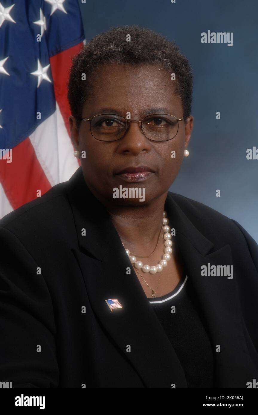 Official portrait of Sandra Henriquez , Assistant Secretary for Public ...