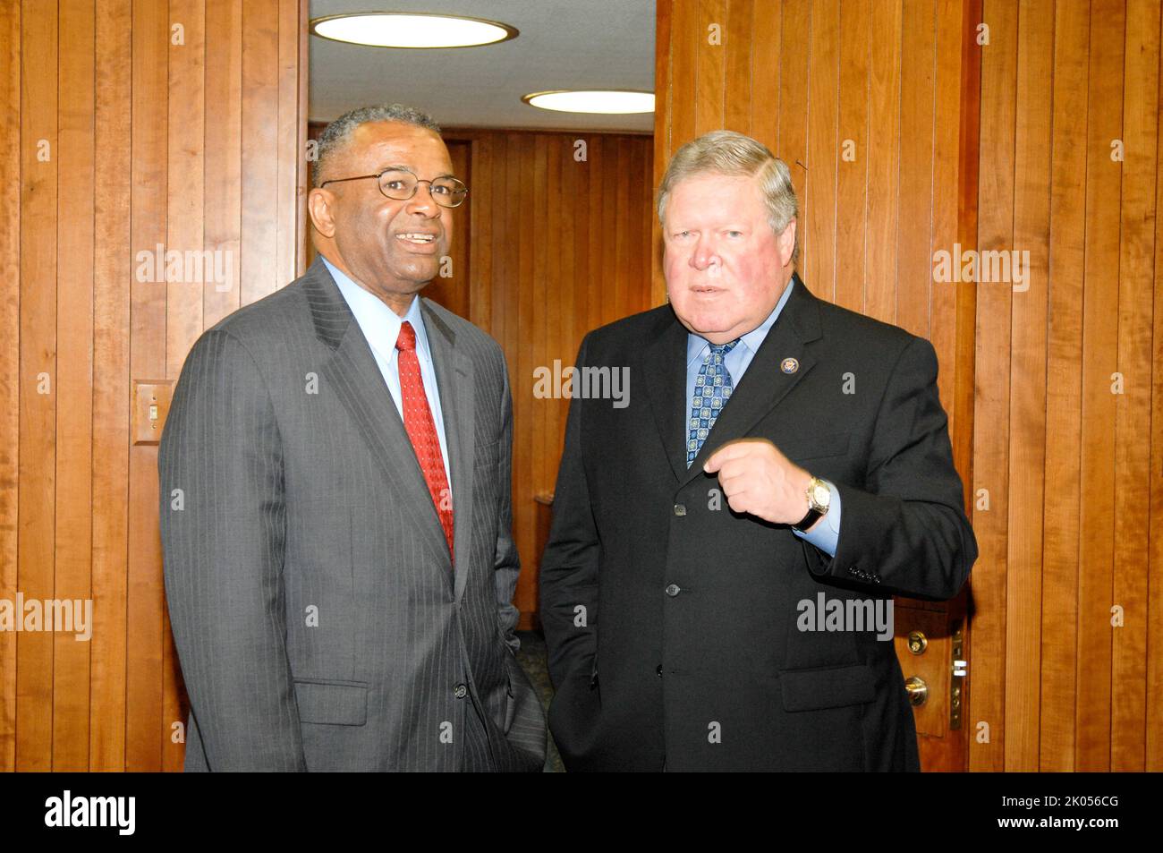 Swearing in ceremony for Deputy Secretary Ron Sims, with Secretary ...